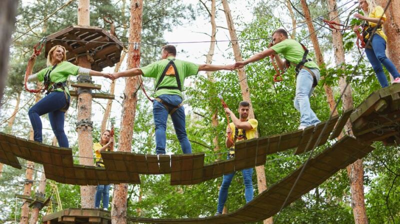 Bridging Divides in a Polarized World trough True Hospitality ...